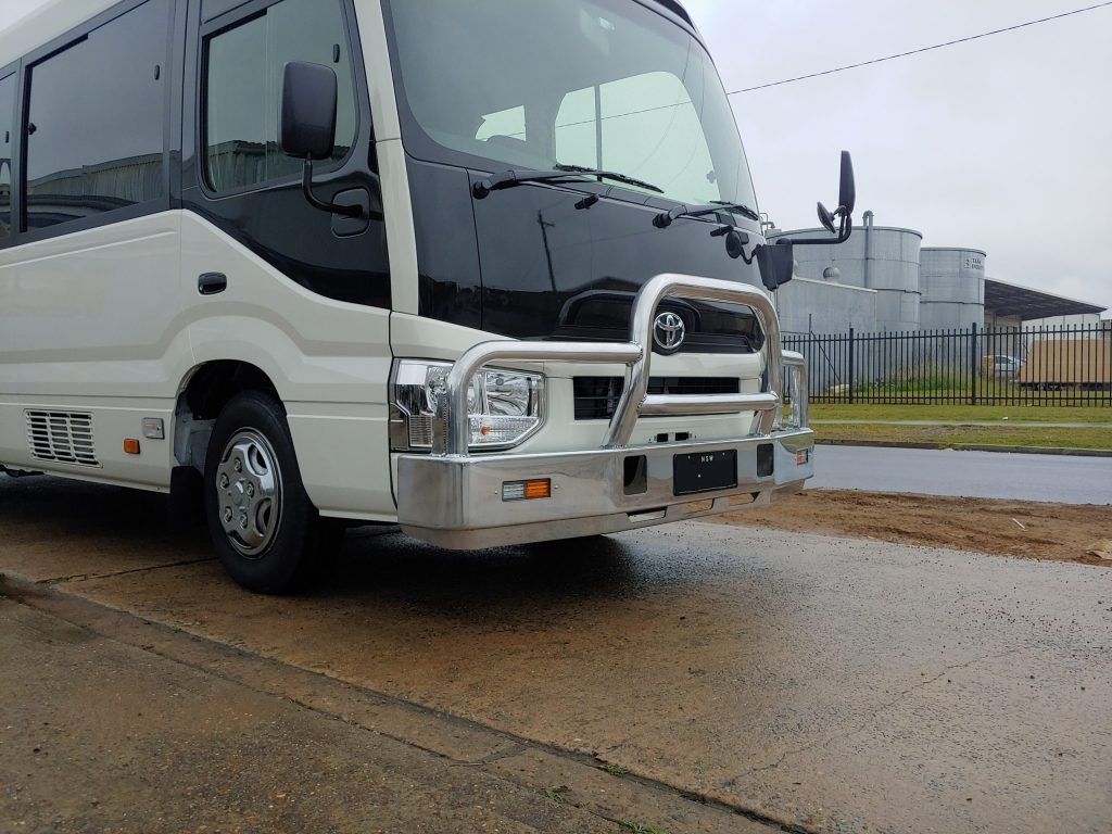 Suitable for Toyota Coaster Bus – Bull Bar (1/2017-on) T51 – Formula ...