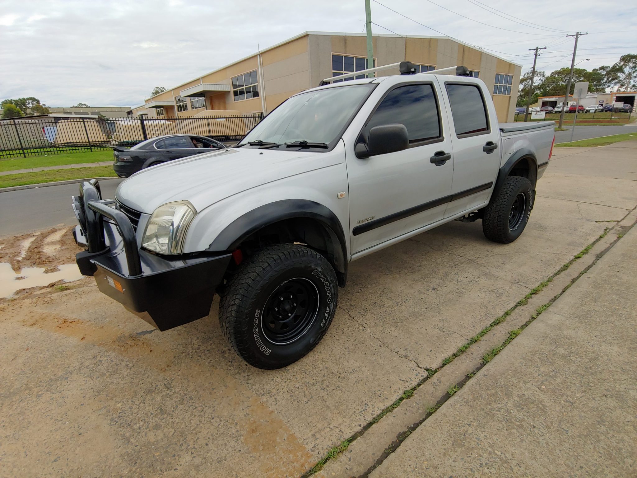 Holden Rodeo Bull Bar – (03/2003-12/2006) RA 2WD/4WD – Formula Offroad