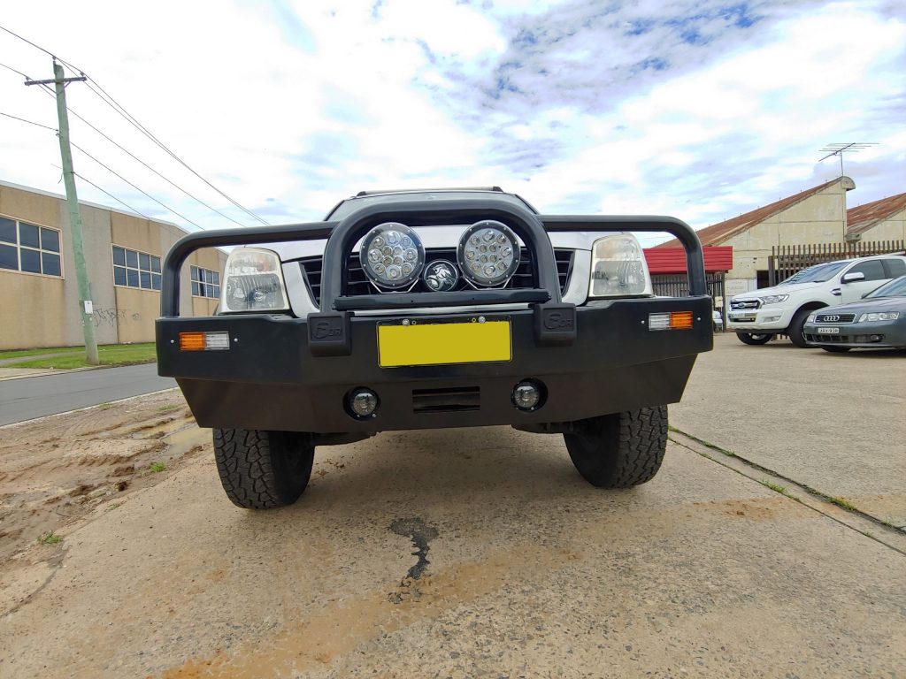 Holden Rodeo Bull Bar – (03/2003-12/2006) RA 2WD/4WD – Formula Offroad