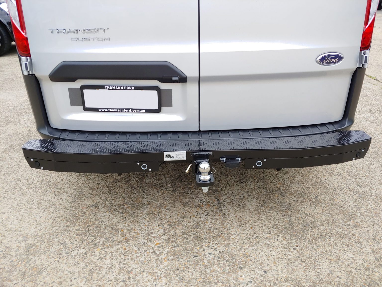 Ford Transit VN Custom (02/2014-current) – Deluxe Contour Rear ...