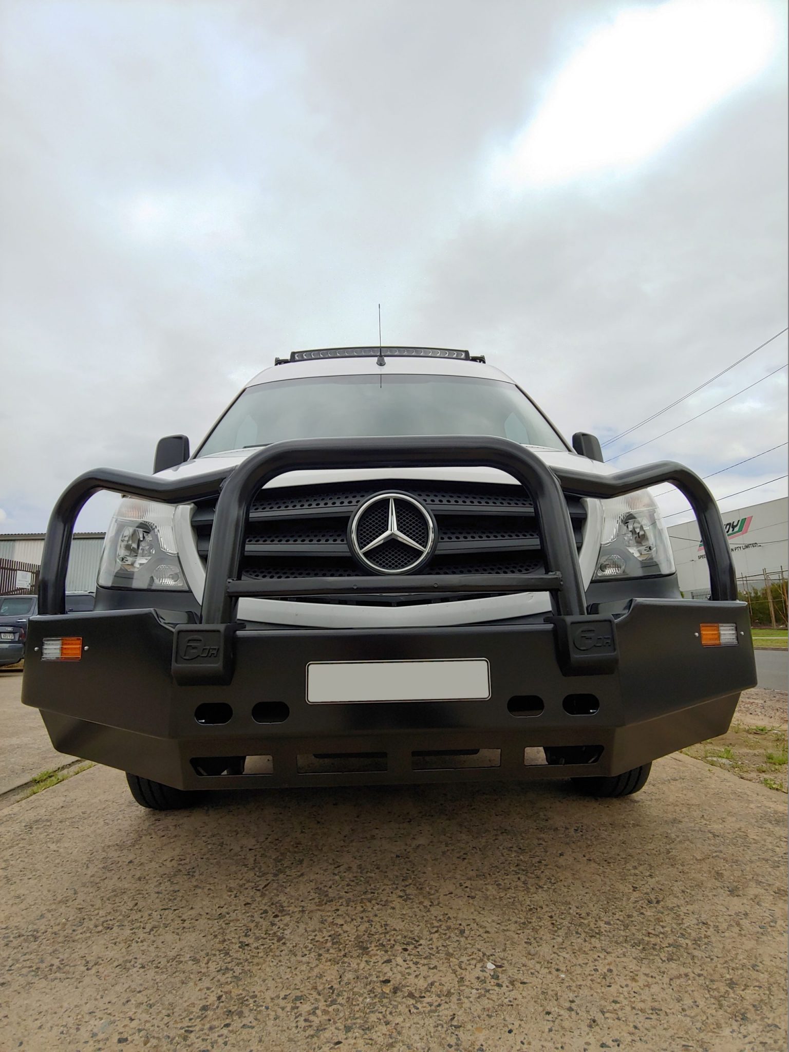 Mercedes-Benz Sprinter Bull Bars – LWB (11/2013 – 10/2018) – Formula ...