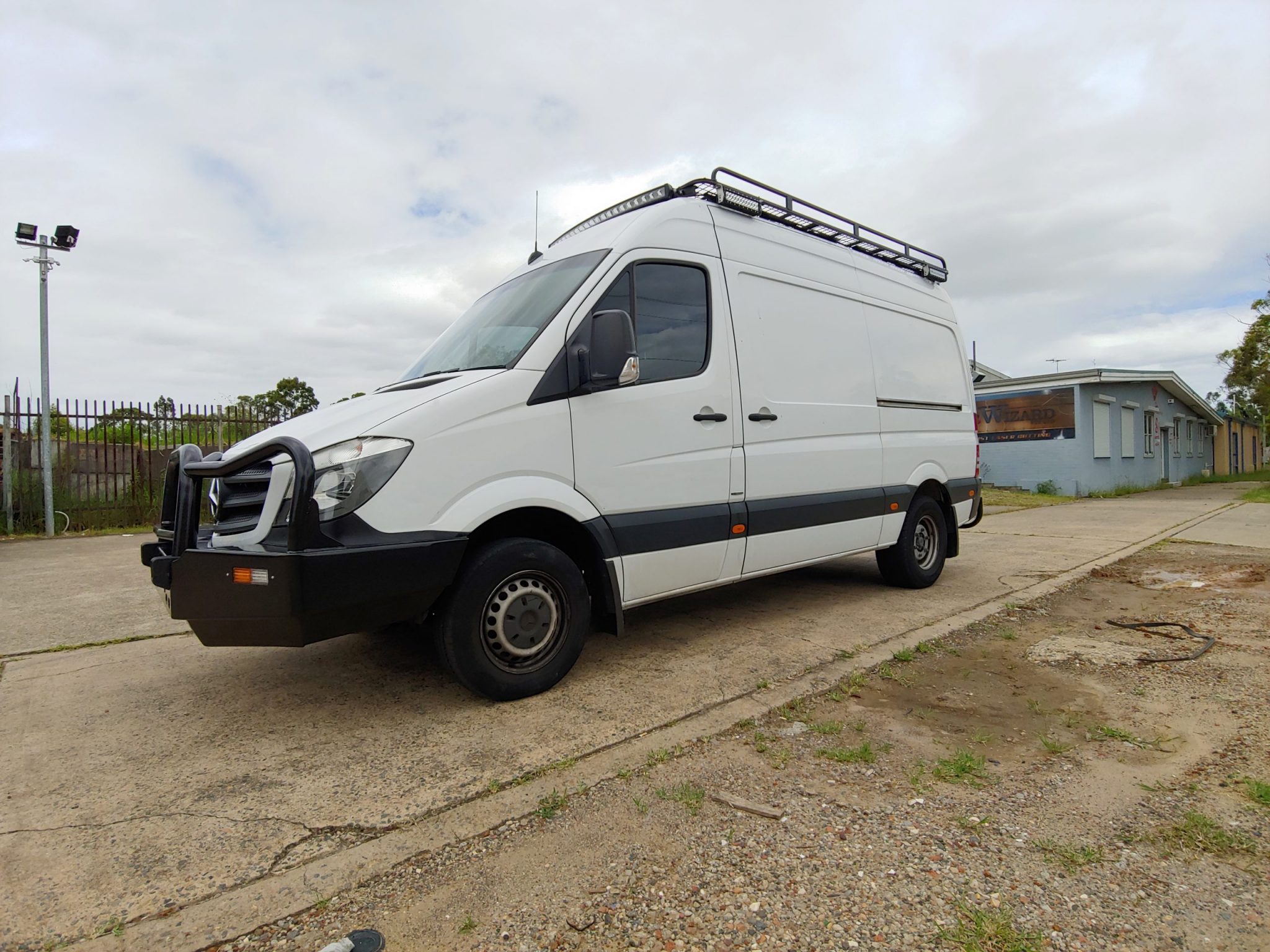 Mercedes-Benz Sprinter Bull Bars – LWB (11/2013 – 10/2018) – Formula ...