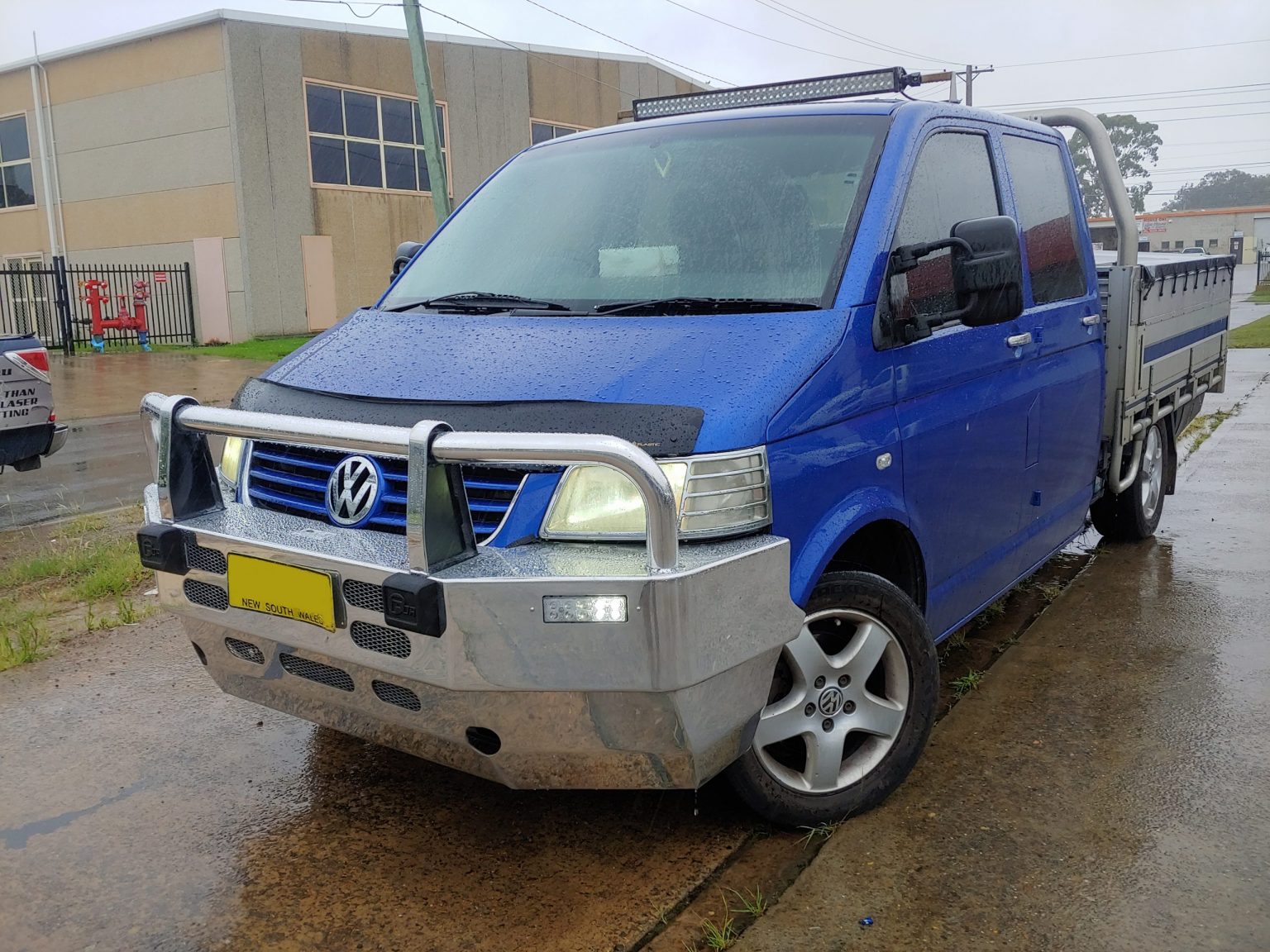 Volkswagon Transporter T5 Bull Bar – (08/04 – 01/10) – Formula Offroad