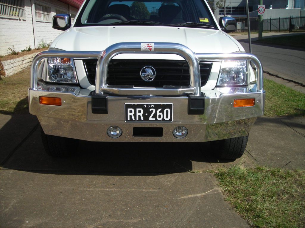 Holden Rodeo Bull Bar – (03/2003-12/2006) RA 2WD/4WD – Formula Offroad