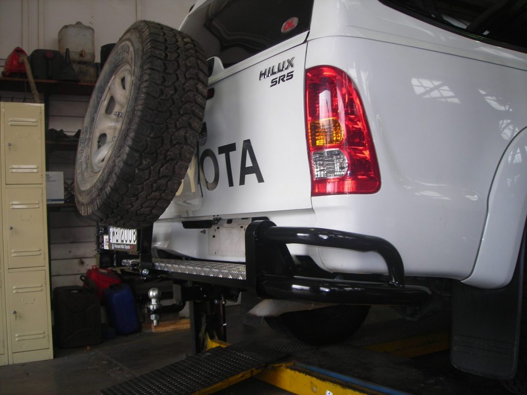 Suitable for Toyota Hilux Rear Protection Bar (09/11 – 09/15) – Formula ...