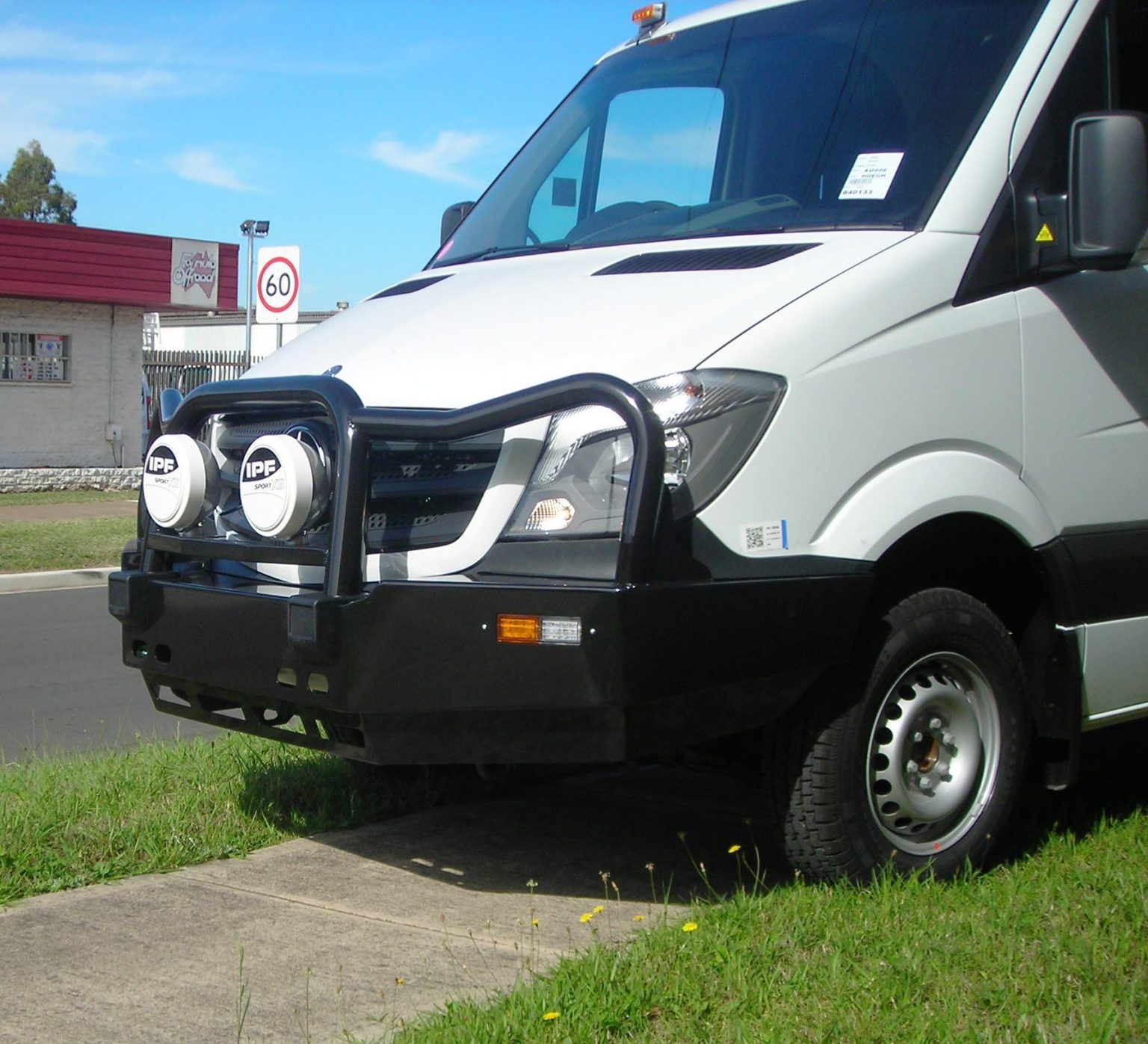 Mercedes-Benz Sprinter Bull Bars – LWB (11/2013 – 10/2018) – Formula ...