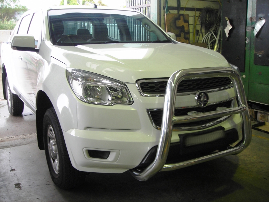 HOLDEN-COLORADO-RG-76-HI-NUDGE-BAR-2-1 – Formula Offroad