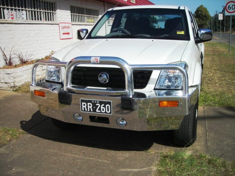 Holden Rodeo Bull Bar – (03/2003-12/2006) RA 2WD/4WD – Formula Offroad