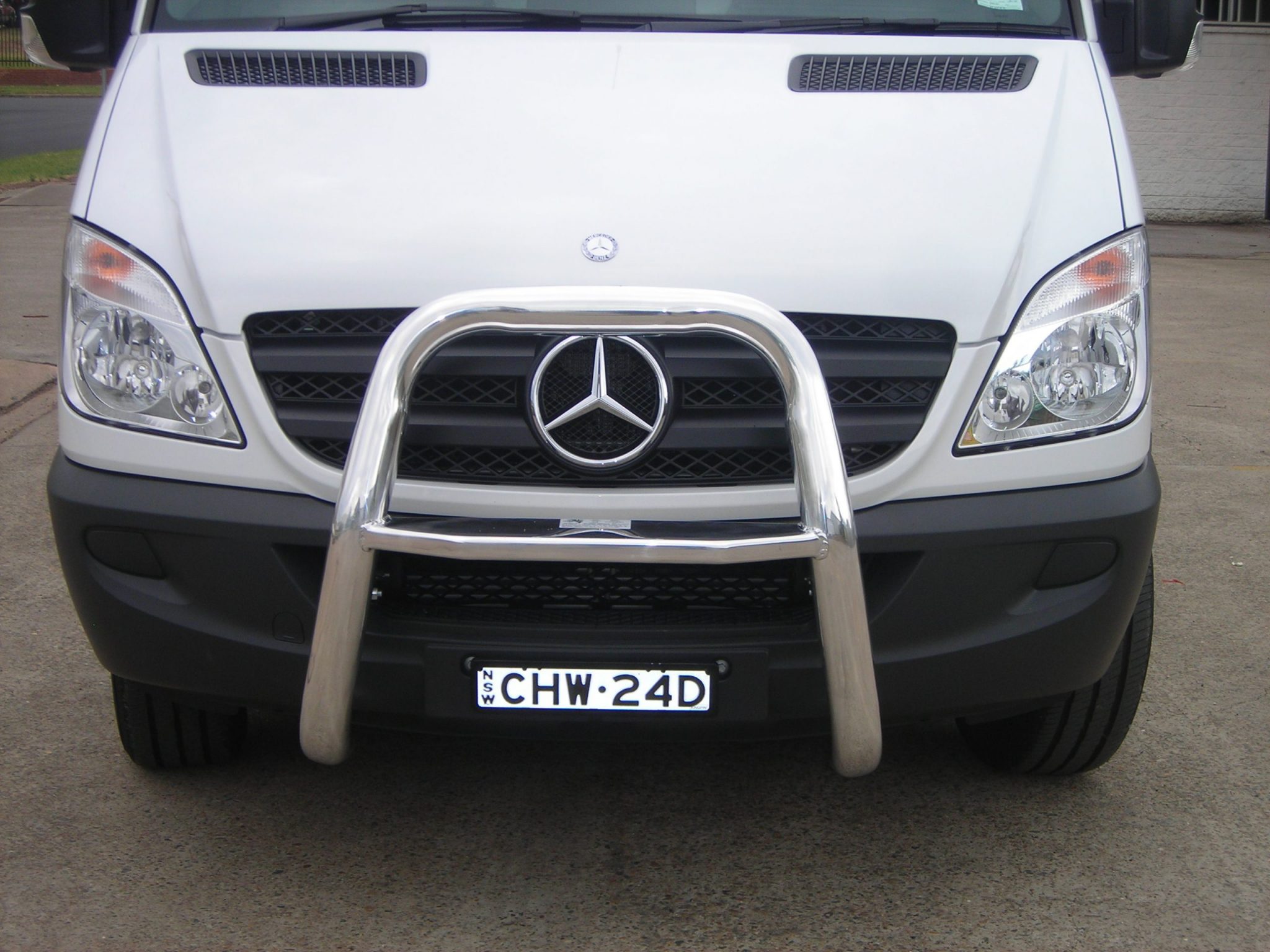 Mercedes-Benz Sprinter Nudge Bar – (10/2006-10/2013) LWB / & c/chass ...