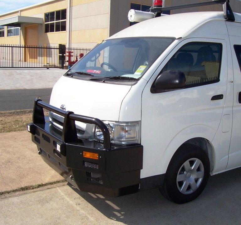 Suitable for Toyota Hiace Commuter/ SLWB (03/2005 – 08/2010) Bull Bar ...