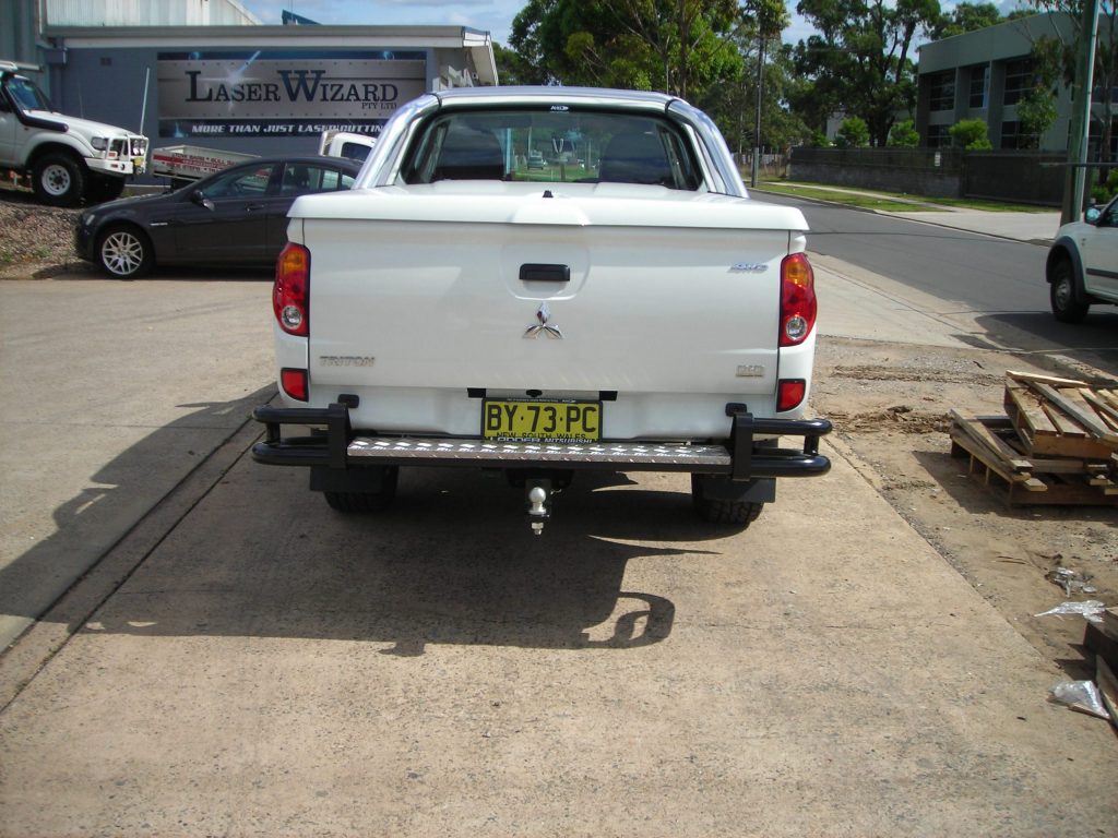 Mitsubishi Triton MN Rear Protection Bars (11/09-04/15) – Formula Offroad